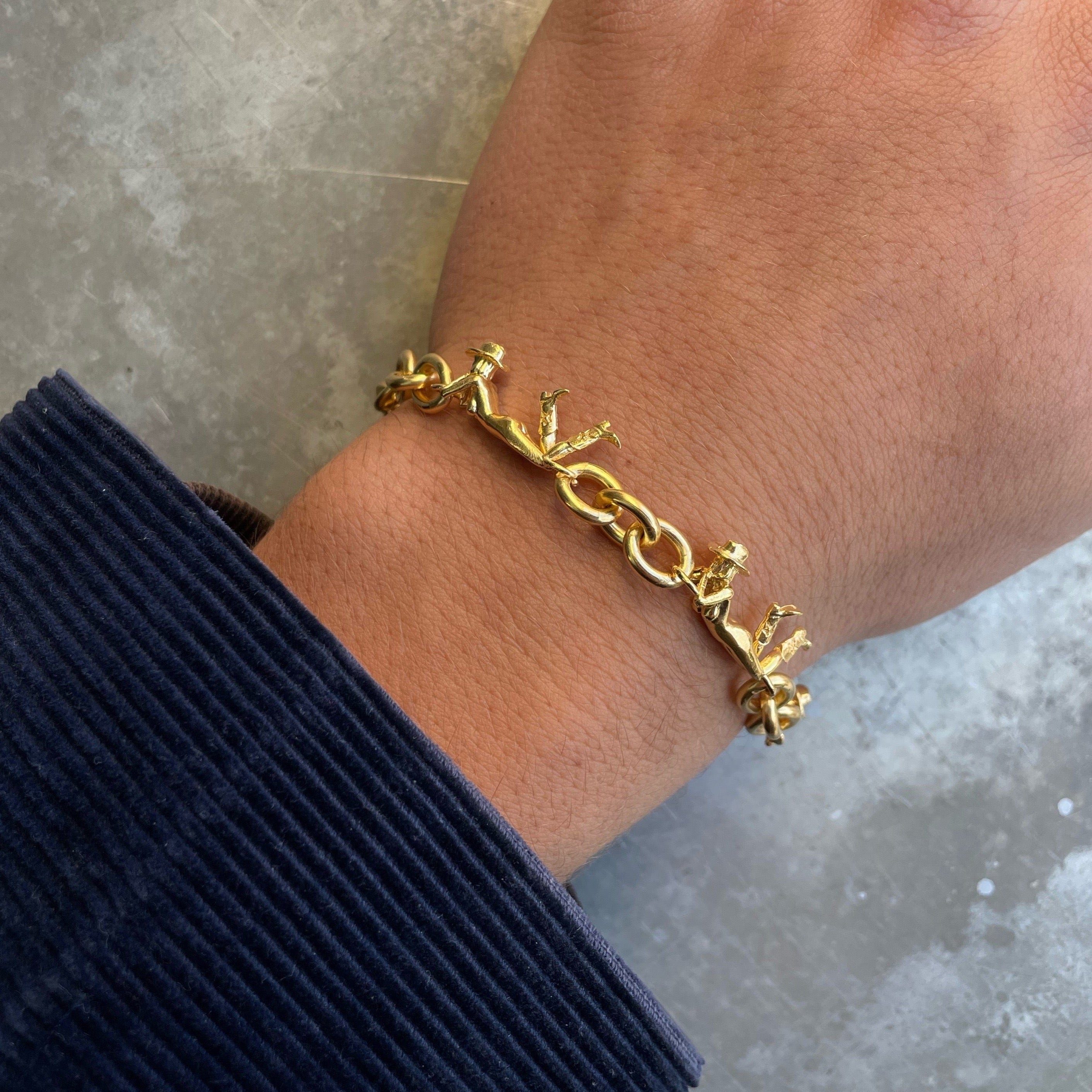 GOLD BRACELETS - Deville – DEVILLE
